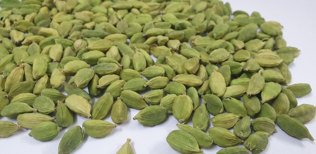 Cardamom - Manibhadra Corporation